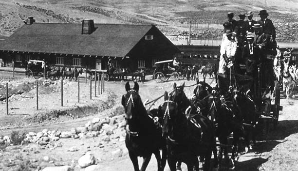 100 Years in Yellowstone - Then and Now